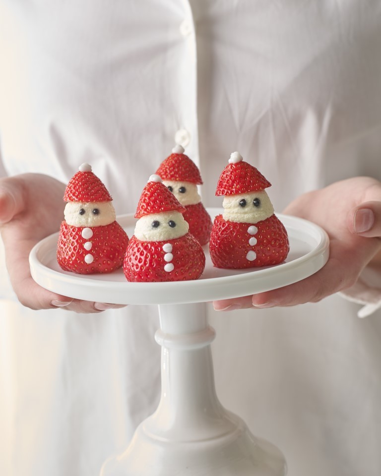 Strawberry Santas recipe | BerryWorld